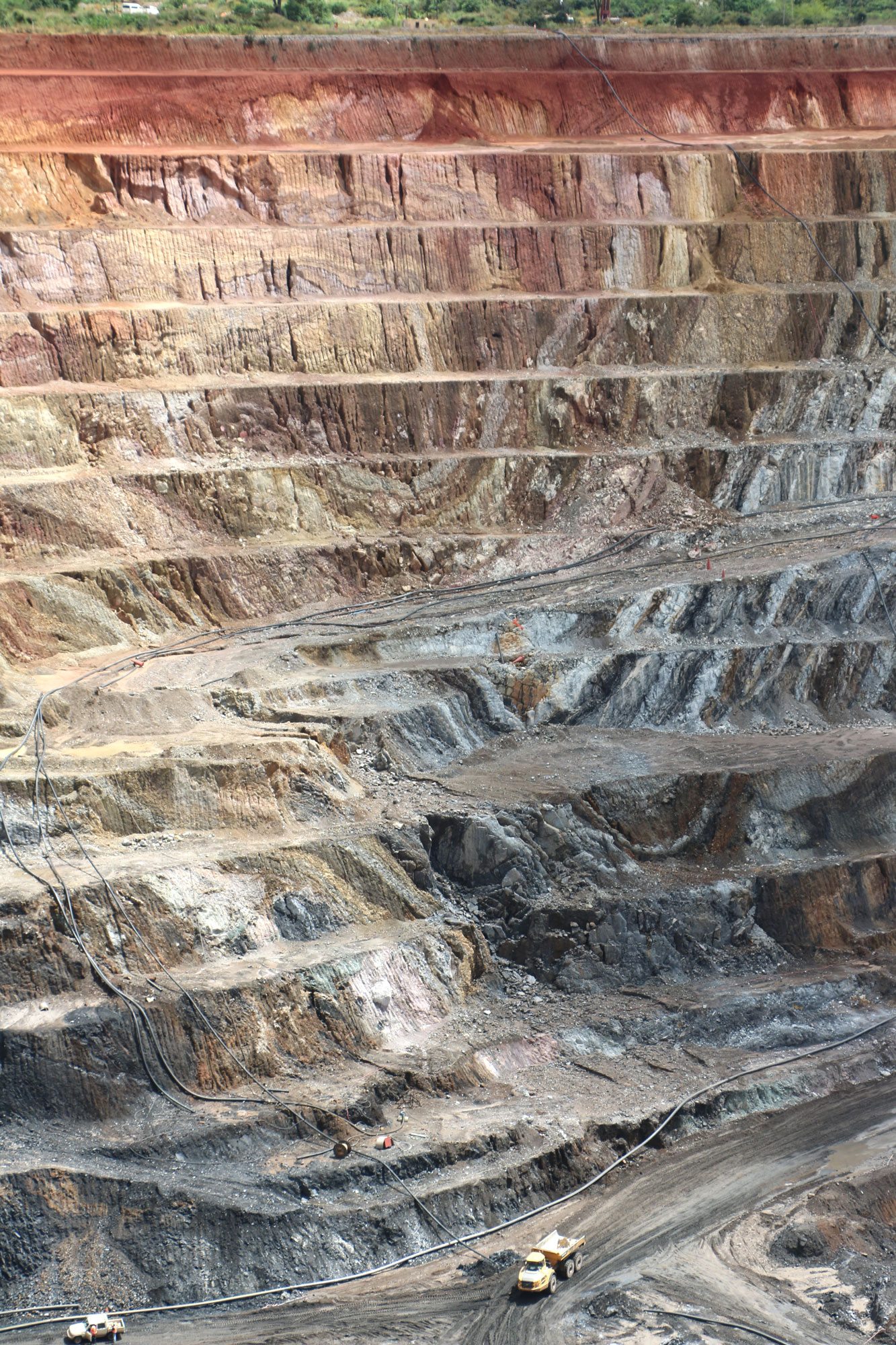 On-site visit to cobalt mines in Congo, April 2017 - Fairphone