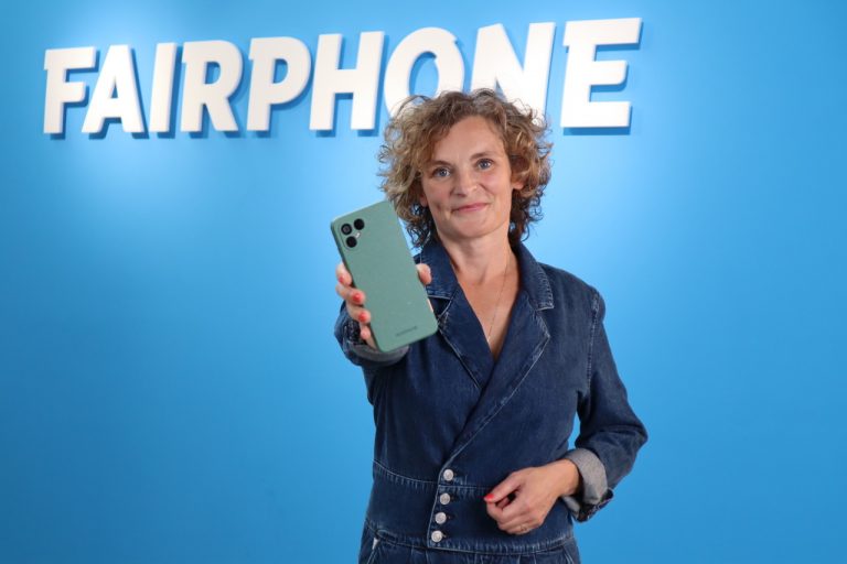 Rendre le choix équitable facile : Le Fairphone 4 est là - Fairphone
